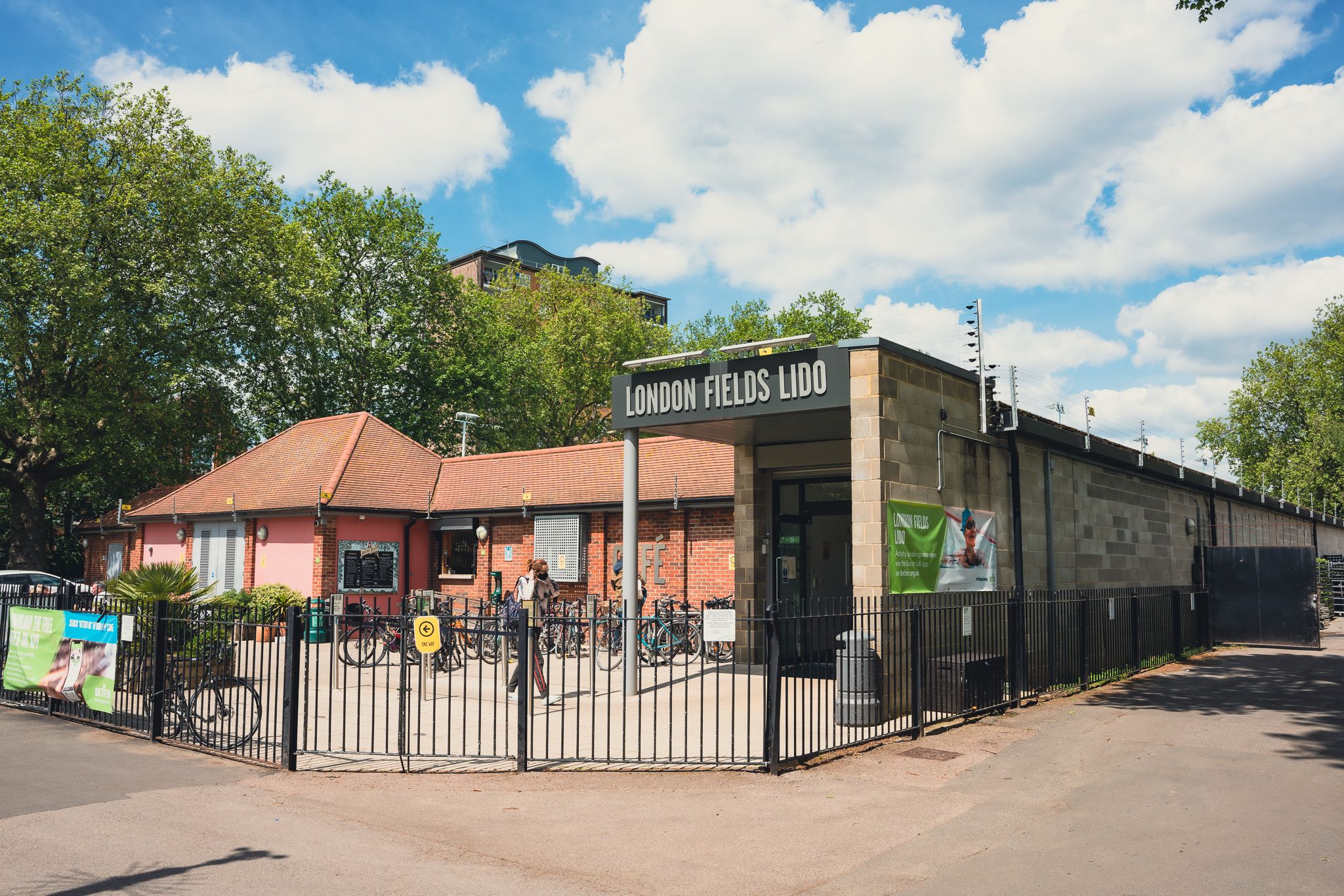 London Fields Property Guide | Location Location